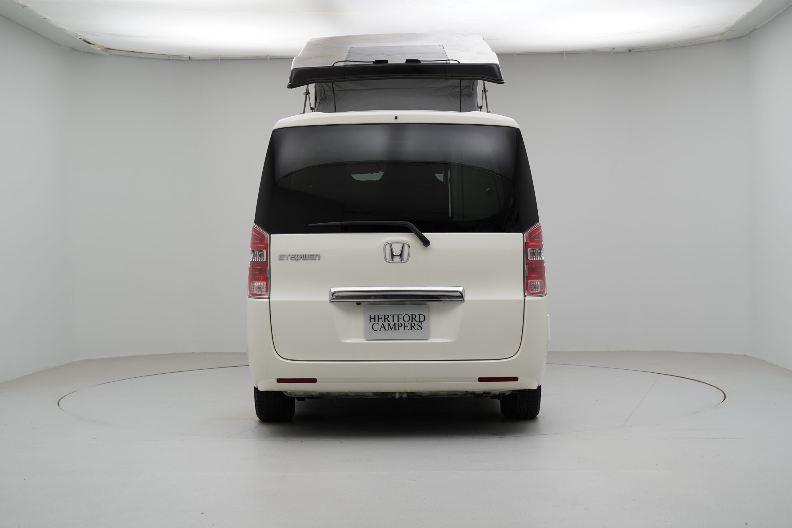 Honda Stepwagon Camper | Pop-Top, Oak Finish, Solar Power